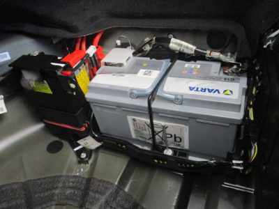 ジャガー XF CBA-J05PC 車検整備付帯 メイン・サブバッテリー交換 作業事例 | 輸入車修理専門店 S-TECH carservice (エステックカーサービス) ベンツ・BMW ...