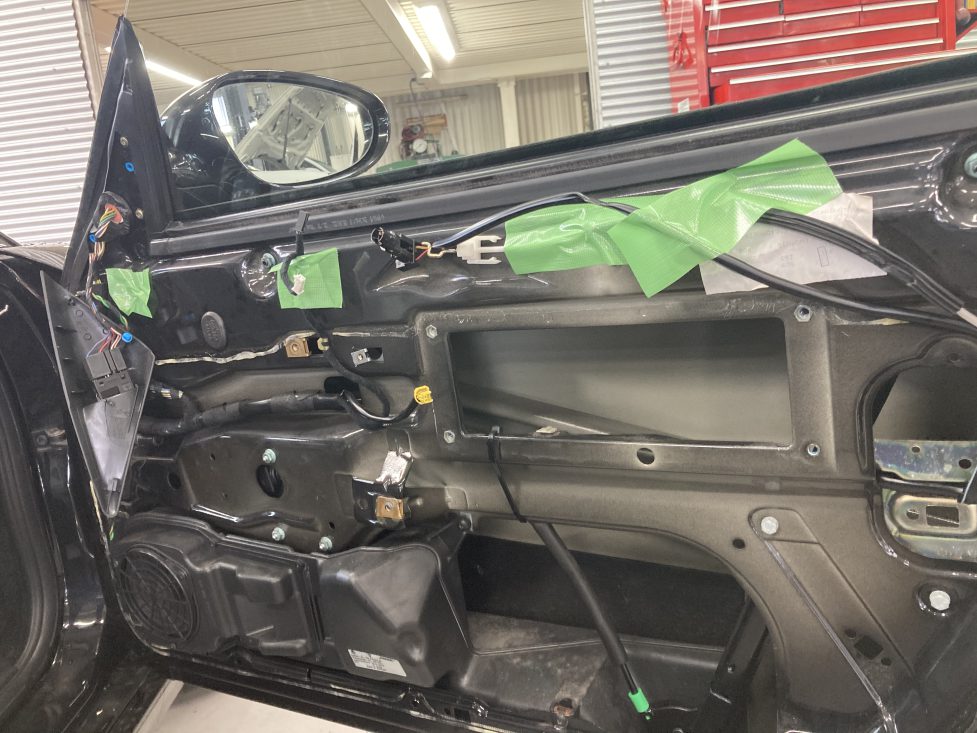 ポルシェ ボクスター 986 GH-98623 窓ガラス作動不良修理 作業事例 | 輸入車修理専門店 S-TECH carservice (エステックカーサービス) ベンツ・BMW・ジャガー ...